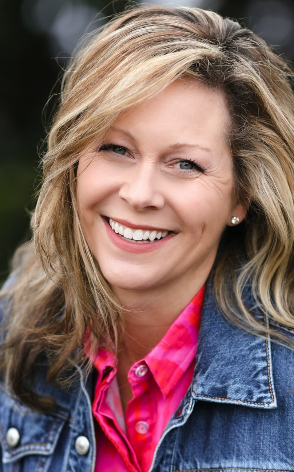 Meet Aliceson Bales – CanvasRebel Magazine