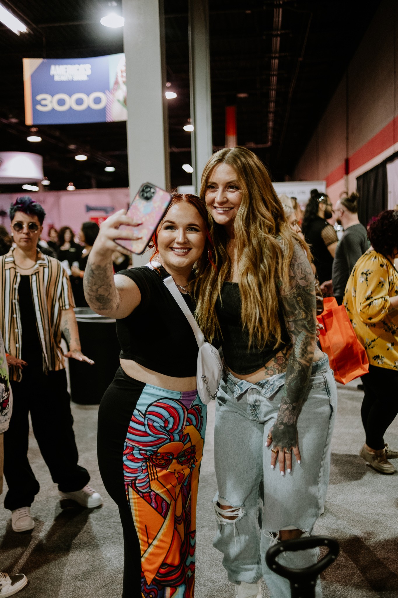 Meet Lisa Giles – CanvasRebel Magazine