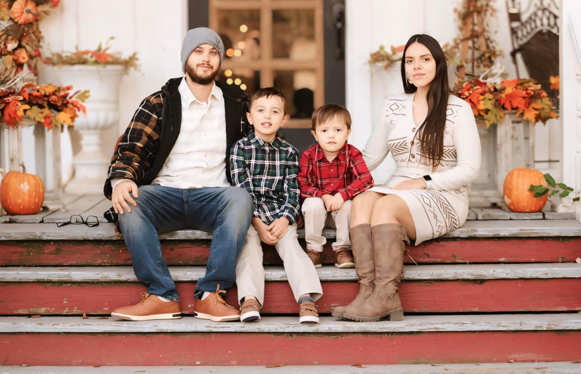 Meet Abigail Hallmon – CanvasRebel Magazine