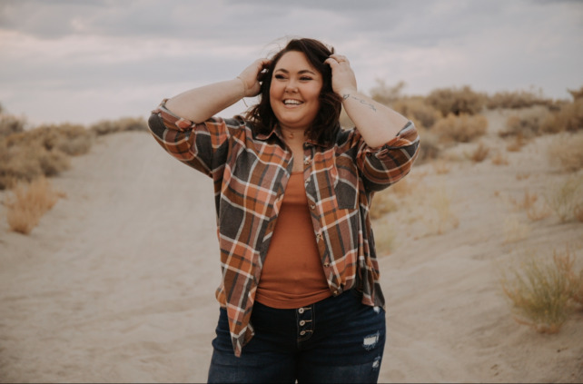 Meet Sarah Berg – CanvasRebel Magazine