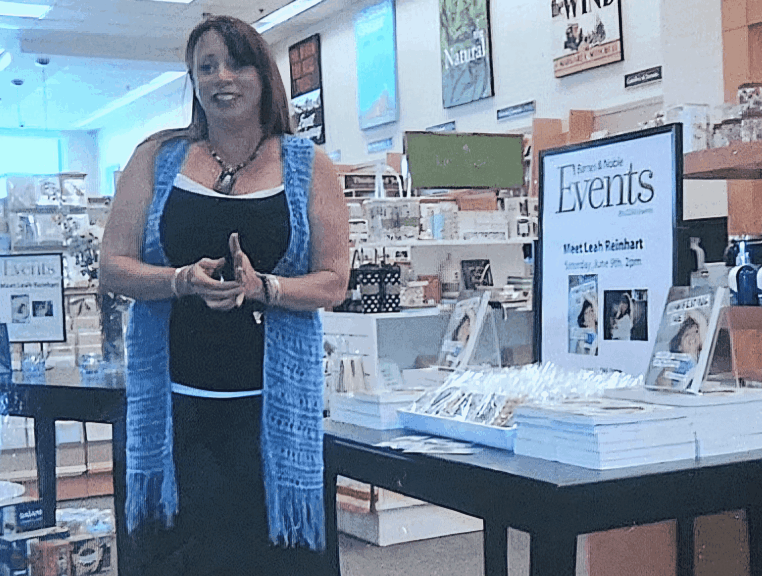 Meet Leah Reinhart – CanvasRebel Magazine