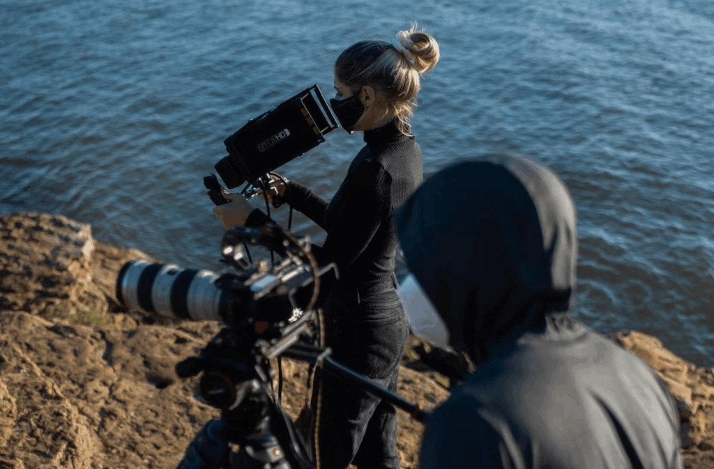 Meet Jenni Johnson – CanvasRebel Magazine