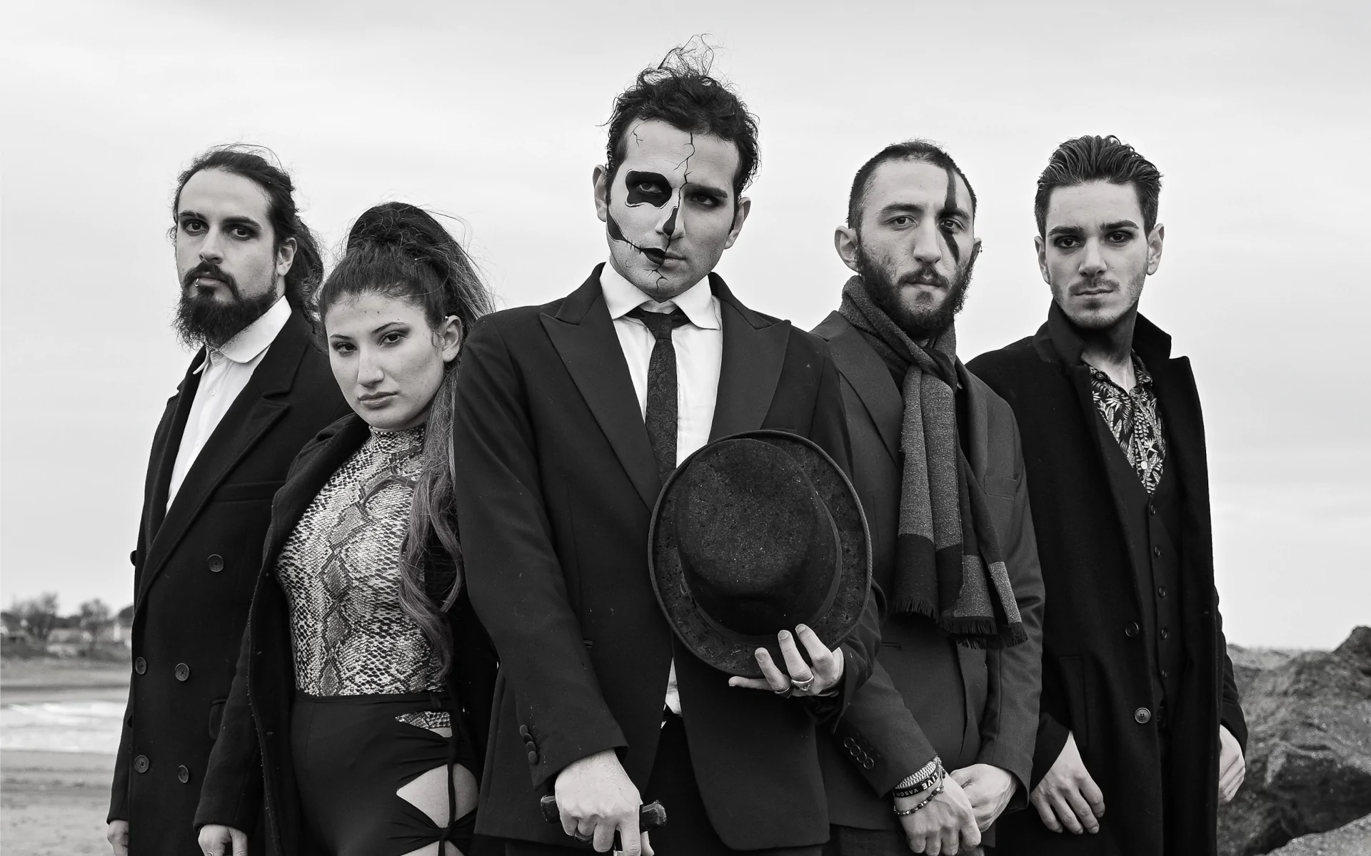 Meet Falling Giant – CanvasRebel Magazine