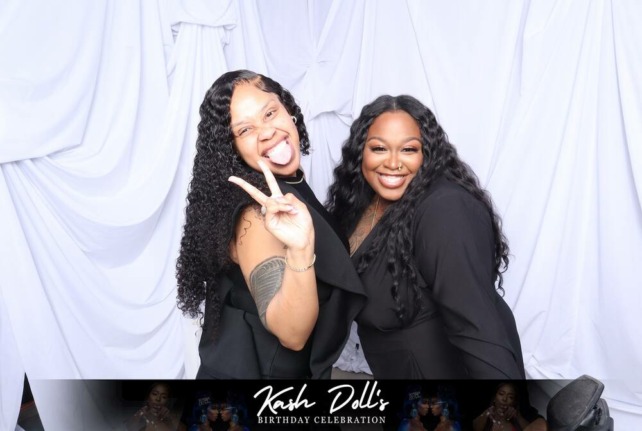 Meet Alexis Lewis – CanvasRebel Magazine