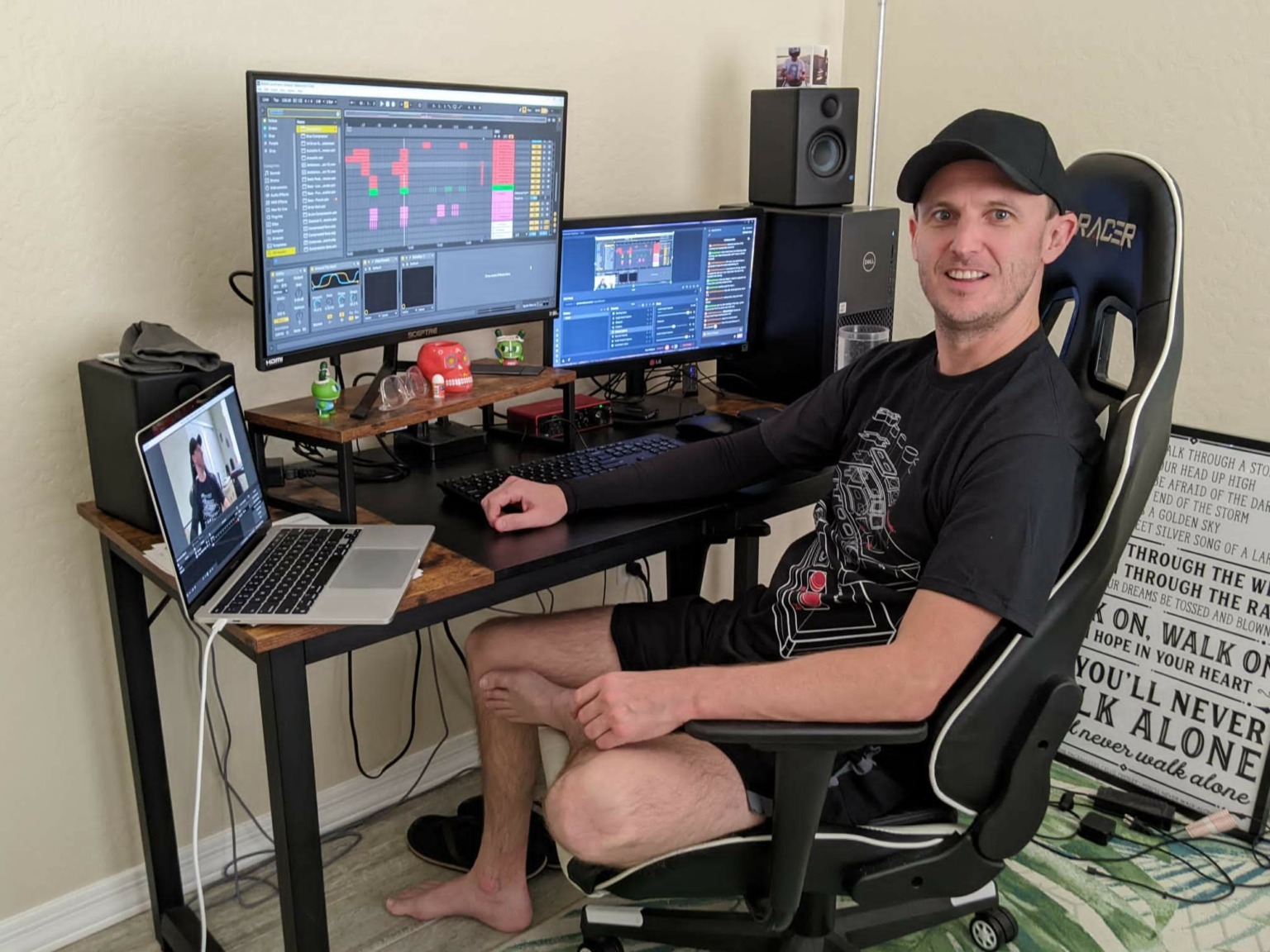 Meet David Lowe – CanvasRebel Magazine