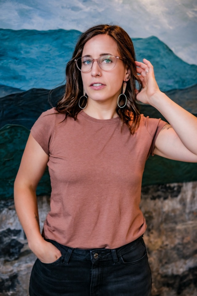 Meet Rhoda Miller – CanvasRebel Magazine