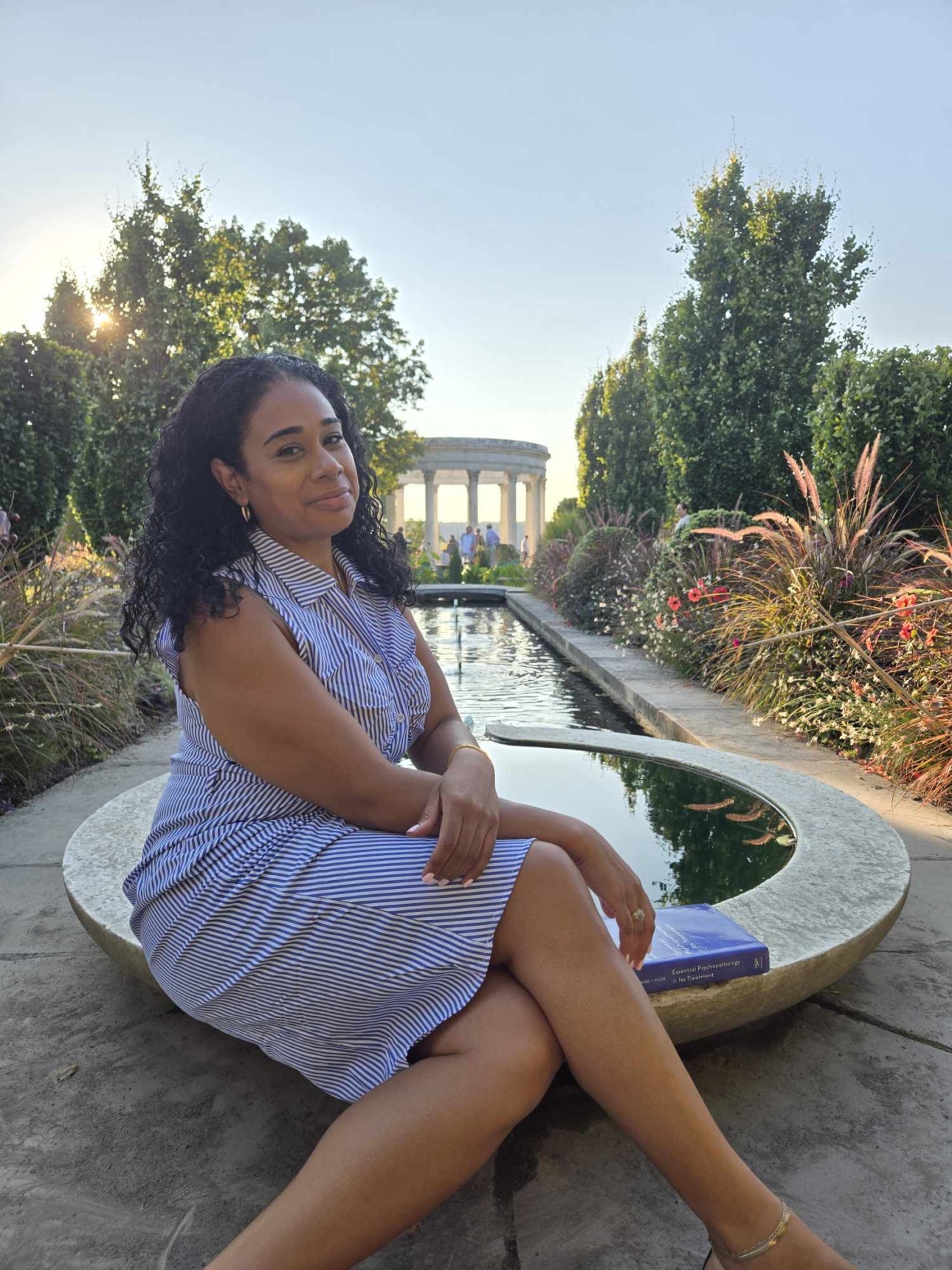 Daily Inspiration: Meet Jennifer Hernandez – CanvasRebel Magazine