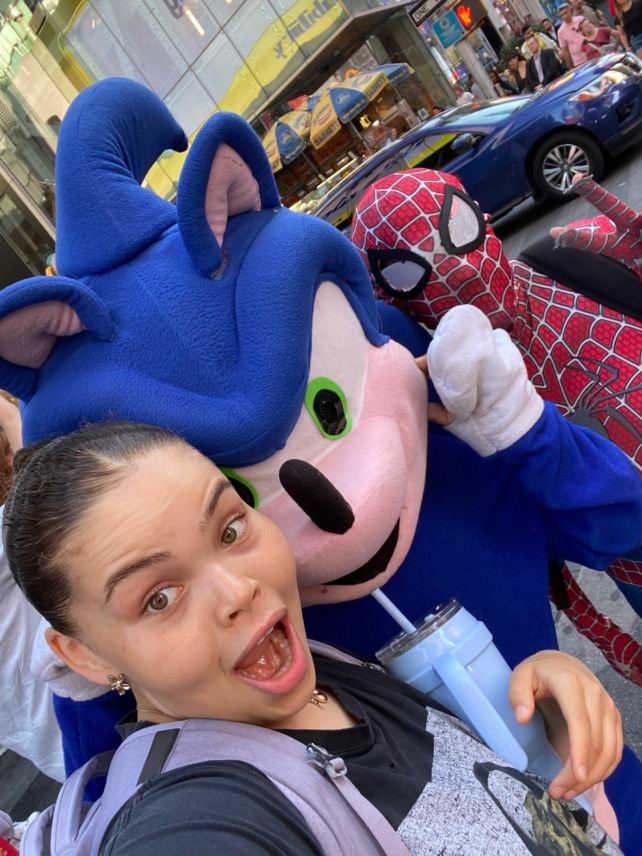 Meet Destiny Harris – CanvasRebel Magazine