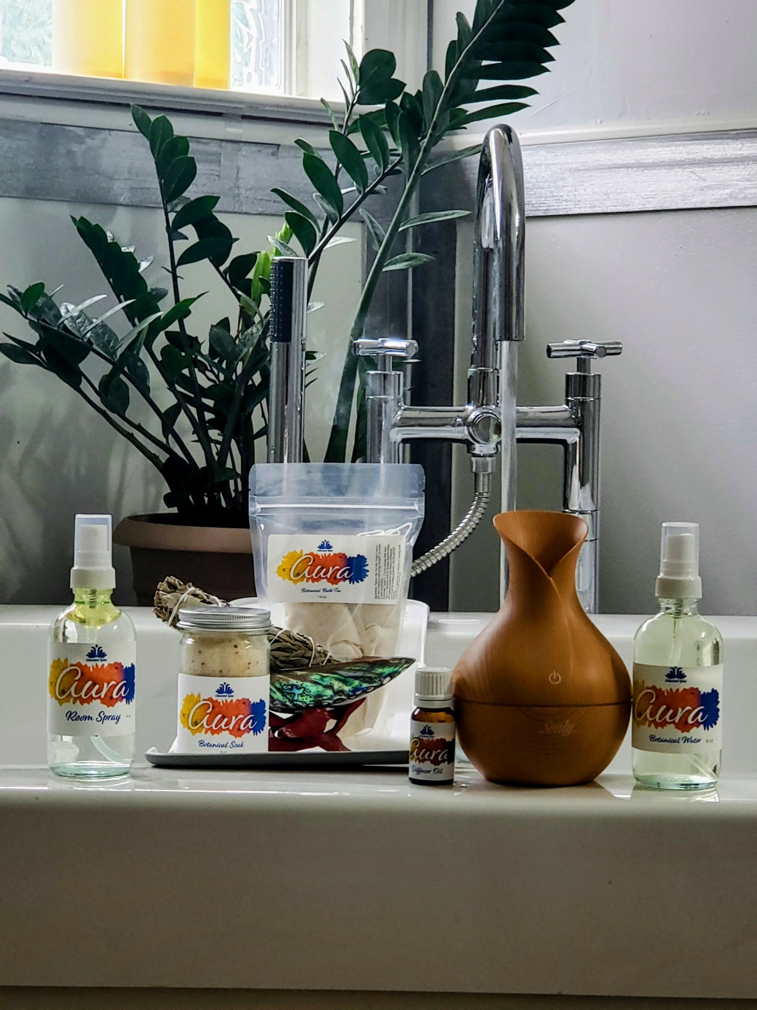 Meet Angela Headen – CanvasRebel Magazine