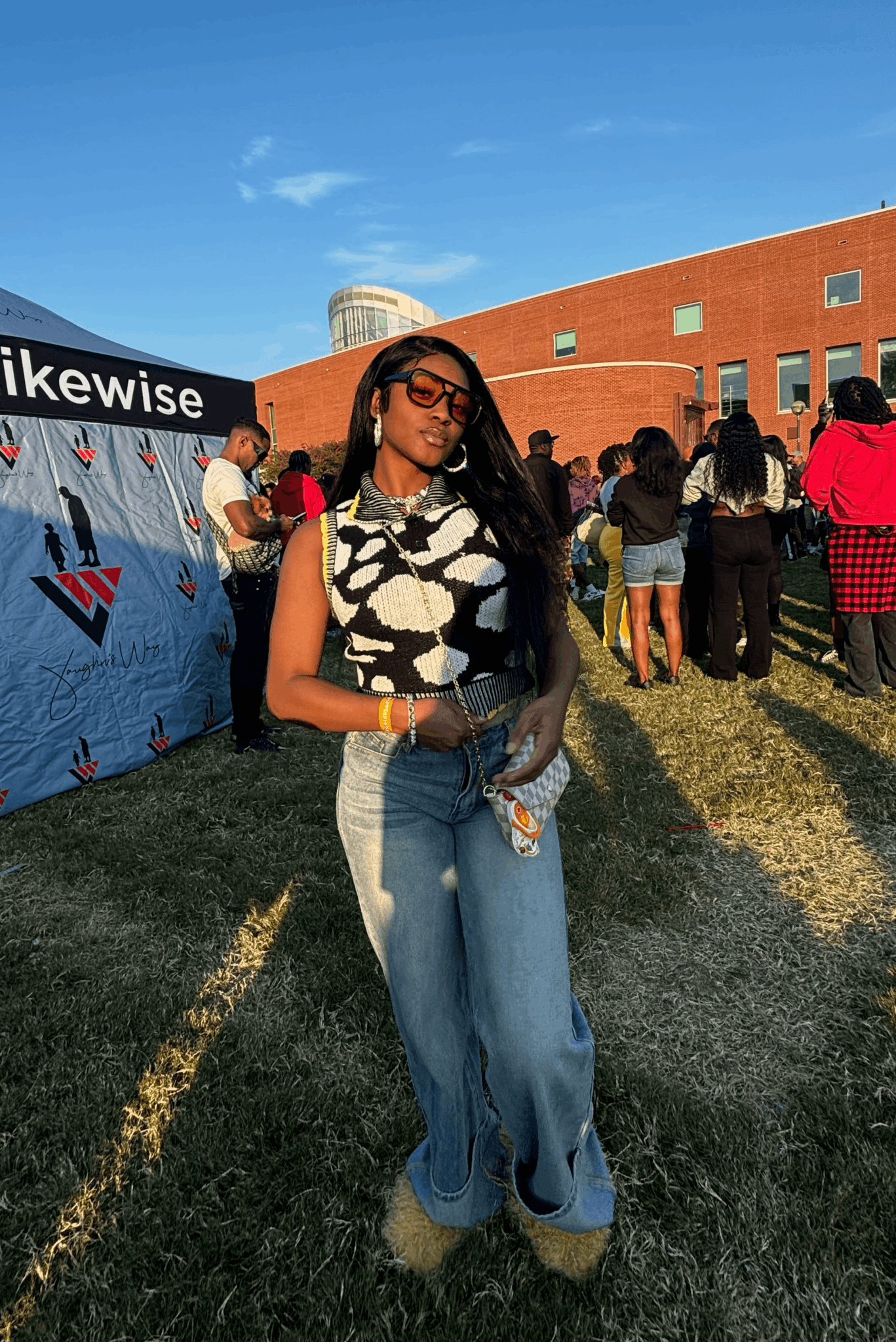 Meet Lola’marie – CanvasRebel Magazine