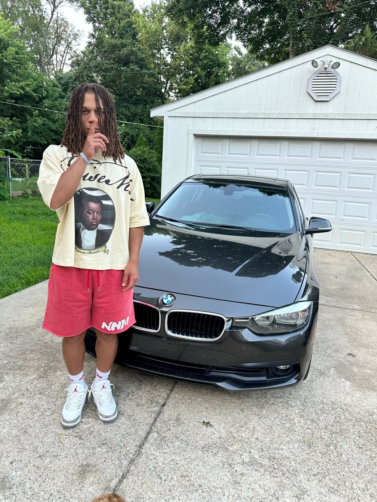 Meet Mark Jones – CanvasRebel Magazine