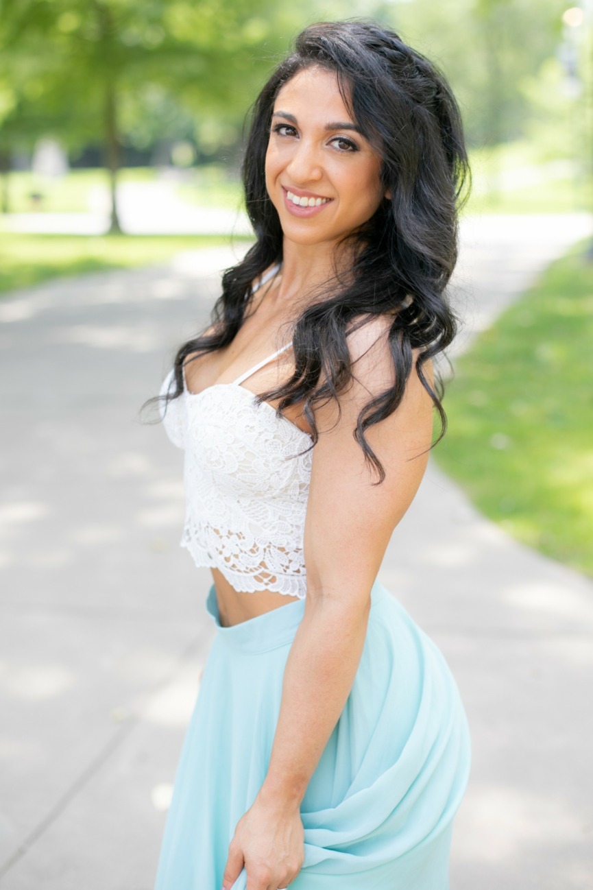 Meet Alexia Tuttle – CanvasRebel Magazine