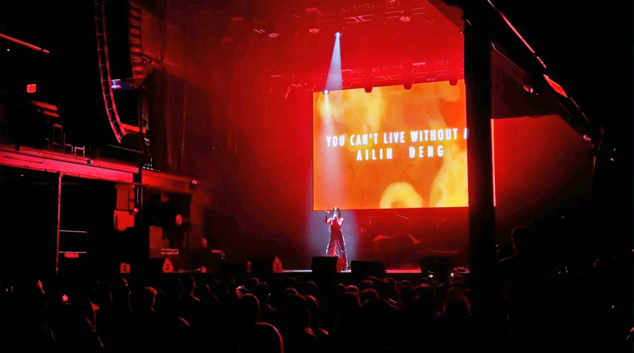 Meet Ailin Deng – CanvasRebel Magazine