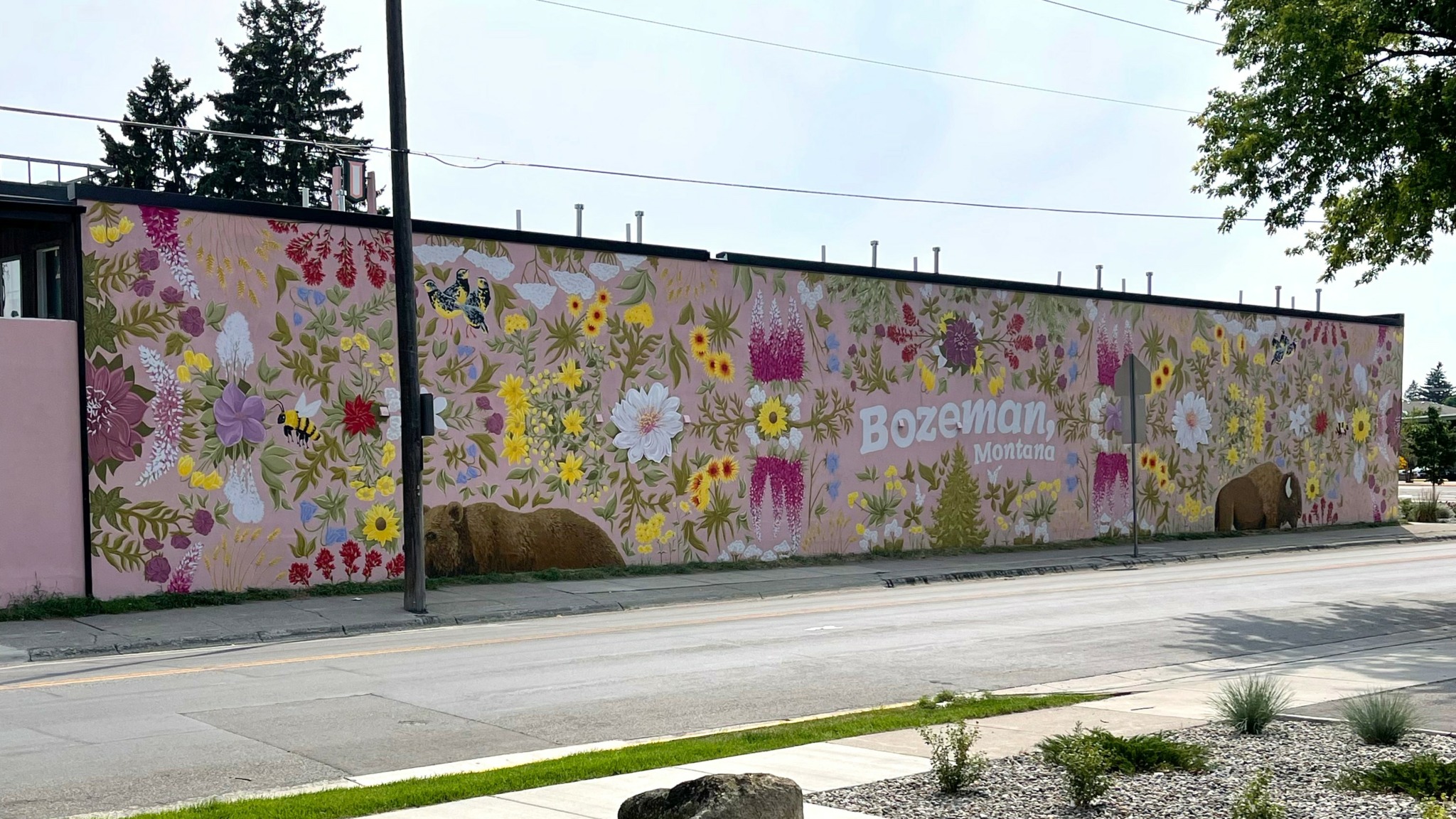 Meet Gabrielle Lewis – CanvasRebel Magazine