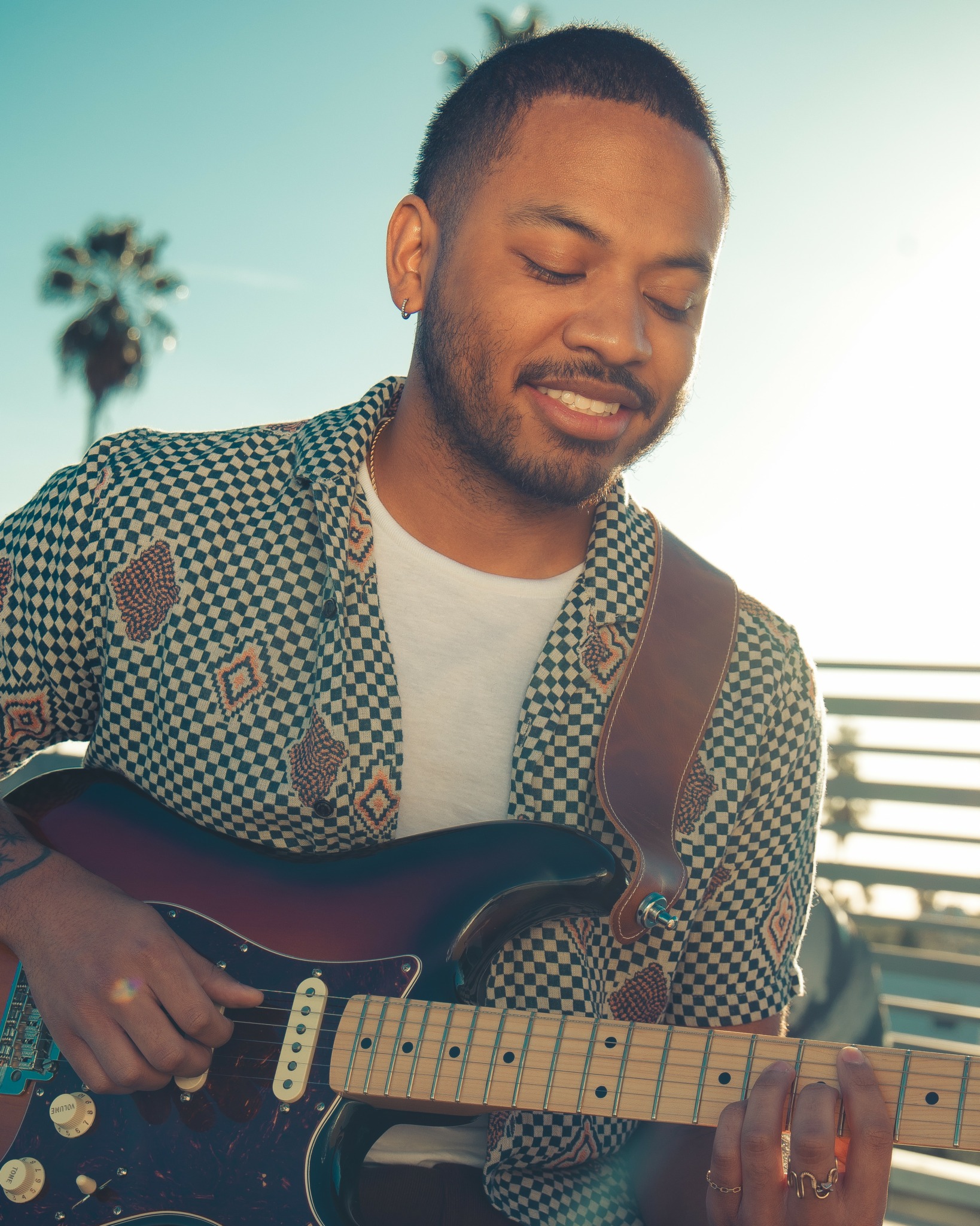 Meet Deshawn Rivers – CanvasRebel Magazine