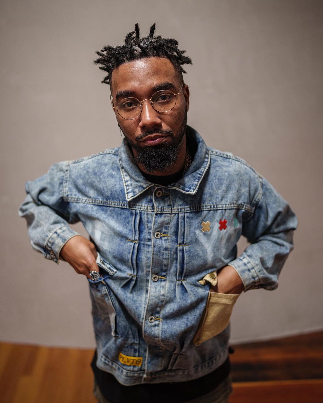 Meet Jordan Carter – CanvasRebel Magazine