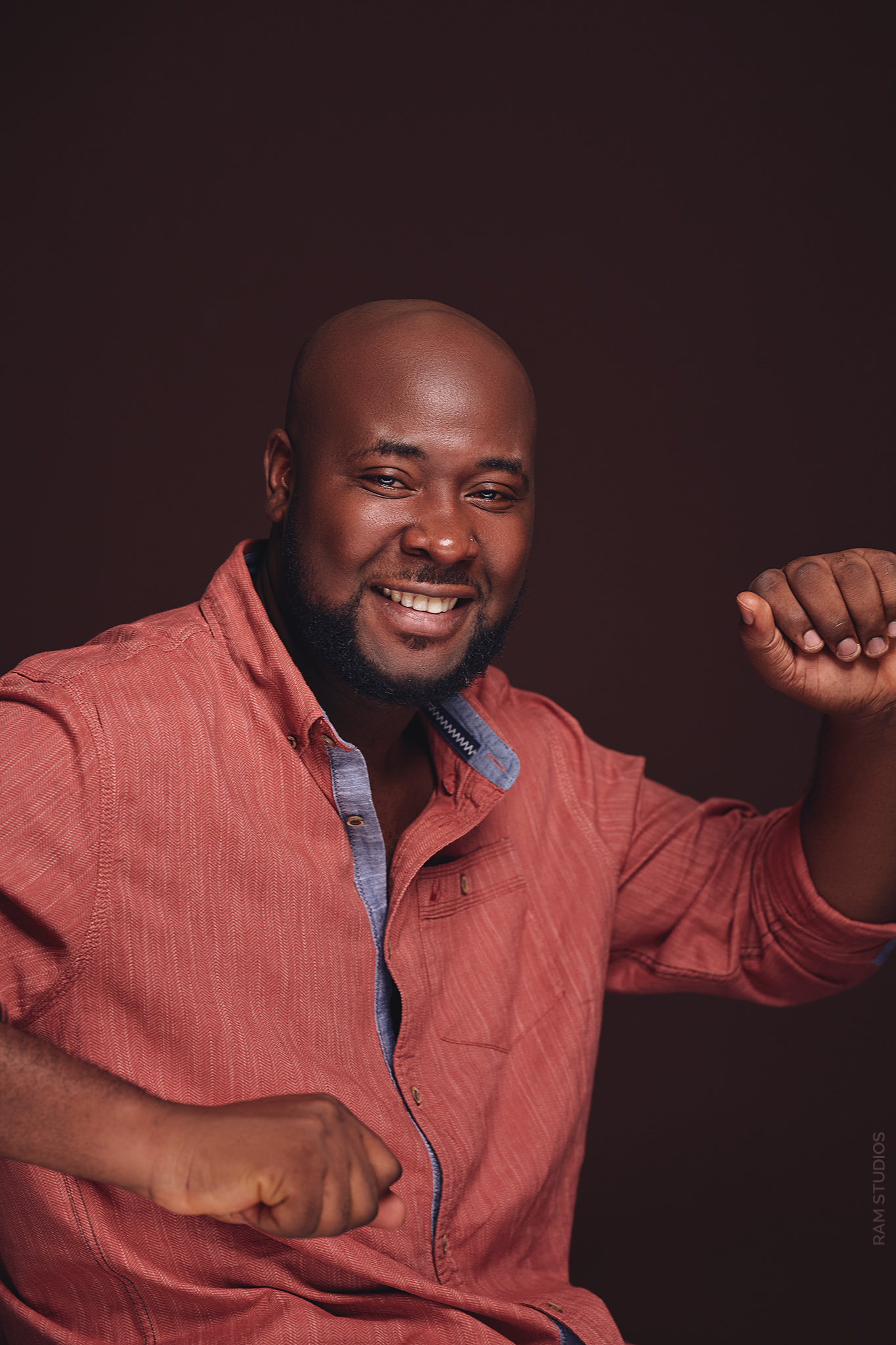 Meet Emmanuel Tsekpo – CanvasRebel Magazine