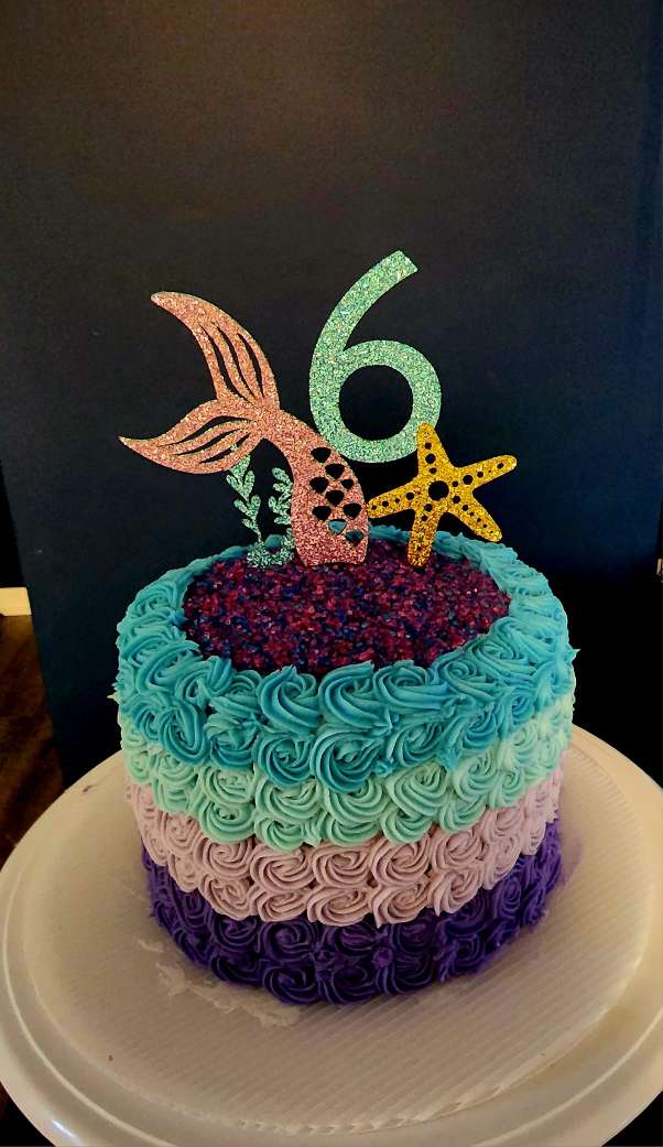 Meet Ashley/ashley Rosen/money – CanvasRebel Magazine