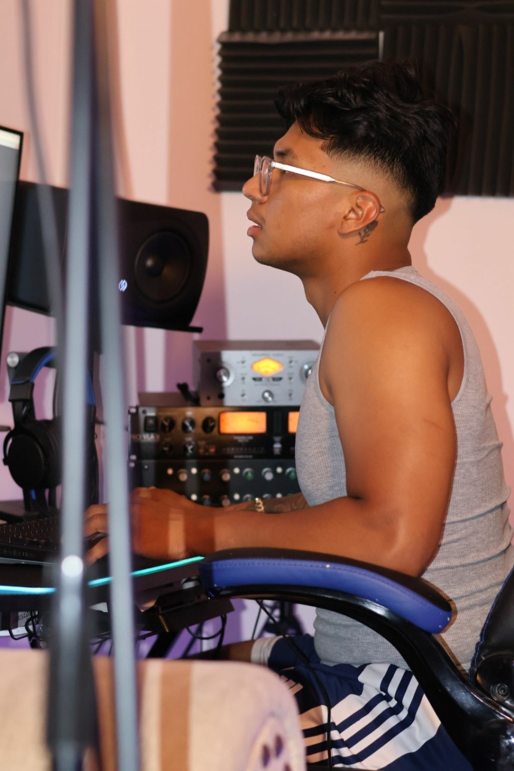 Meet James Segovia – CanvasRebel Magazine