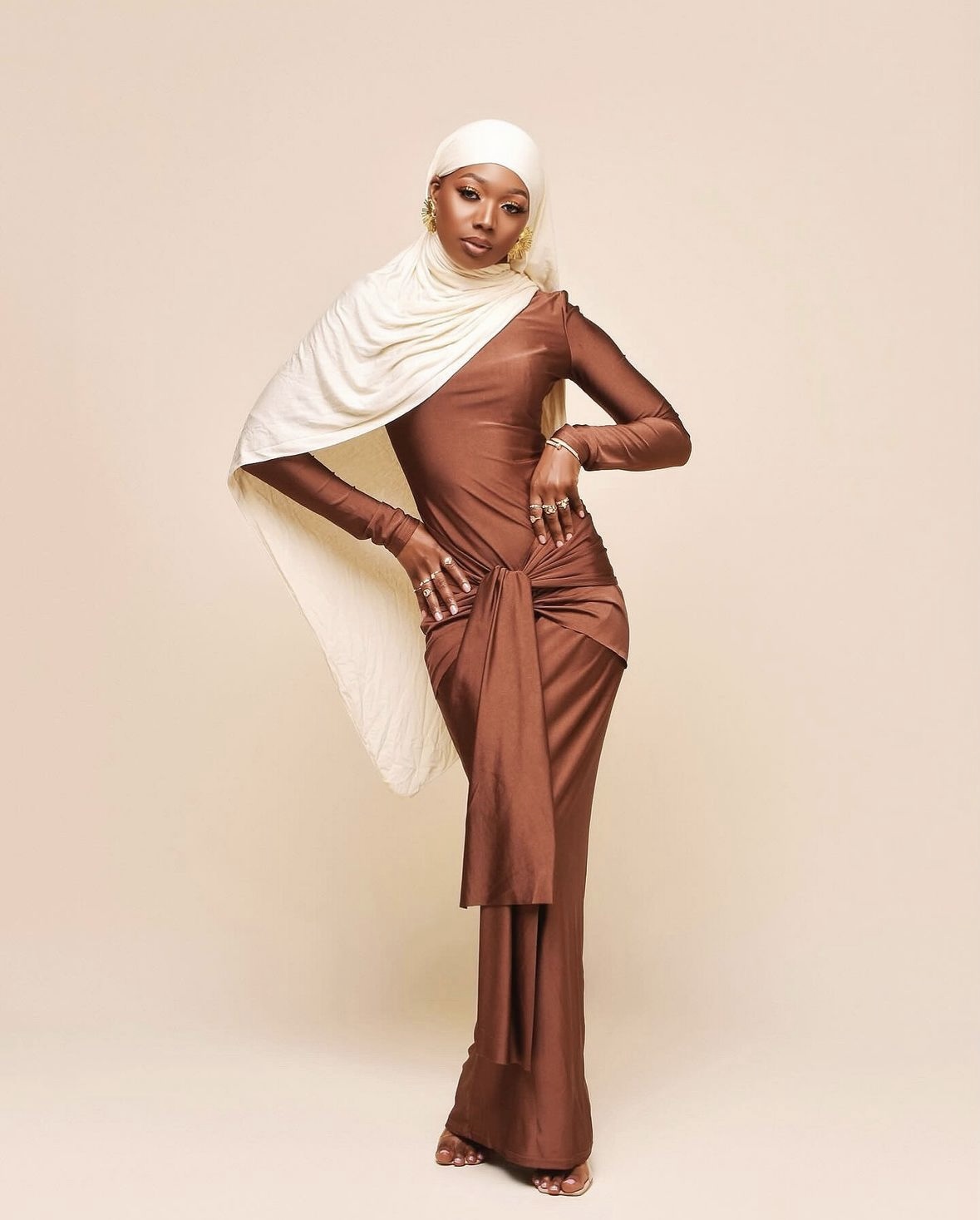 Meet Rabiah Johnson – CanvasRebel Magazine