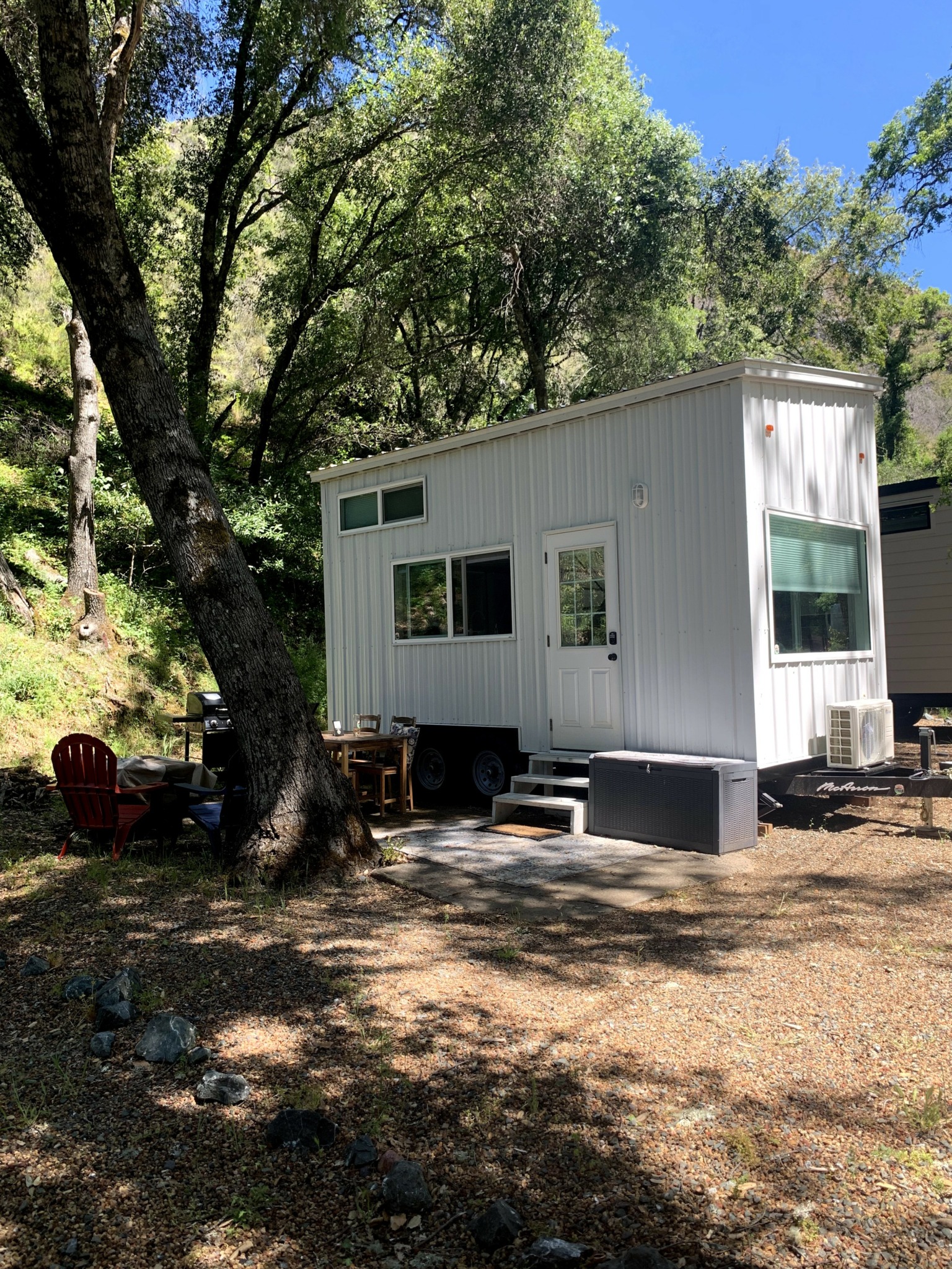 Meet Joshua & Crystal Serrano – CanvasRebel Magazine