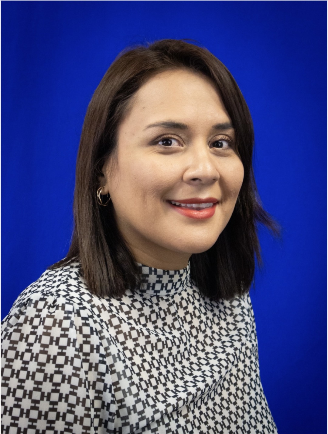 Meet Camila Hargett – CanvasRebel Magazine