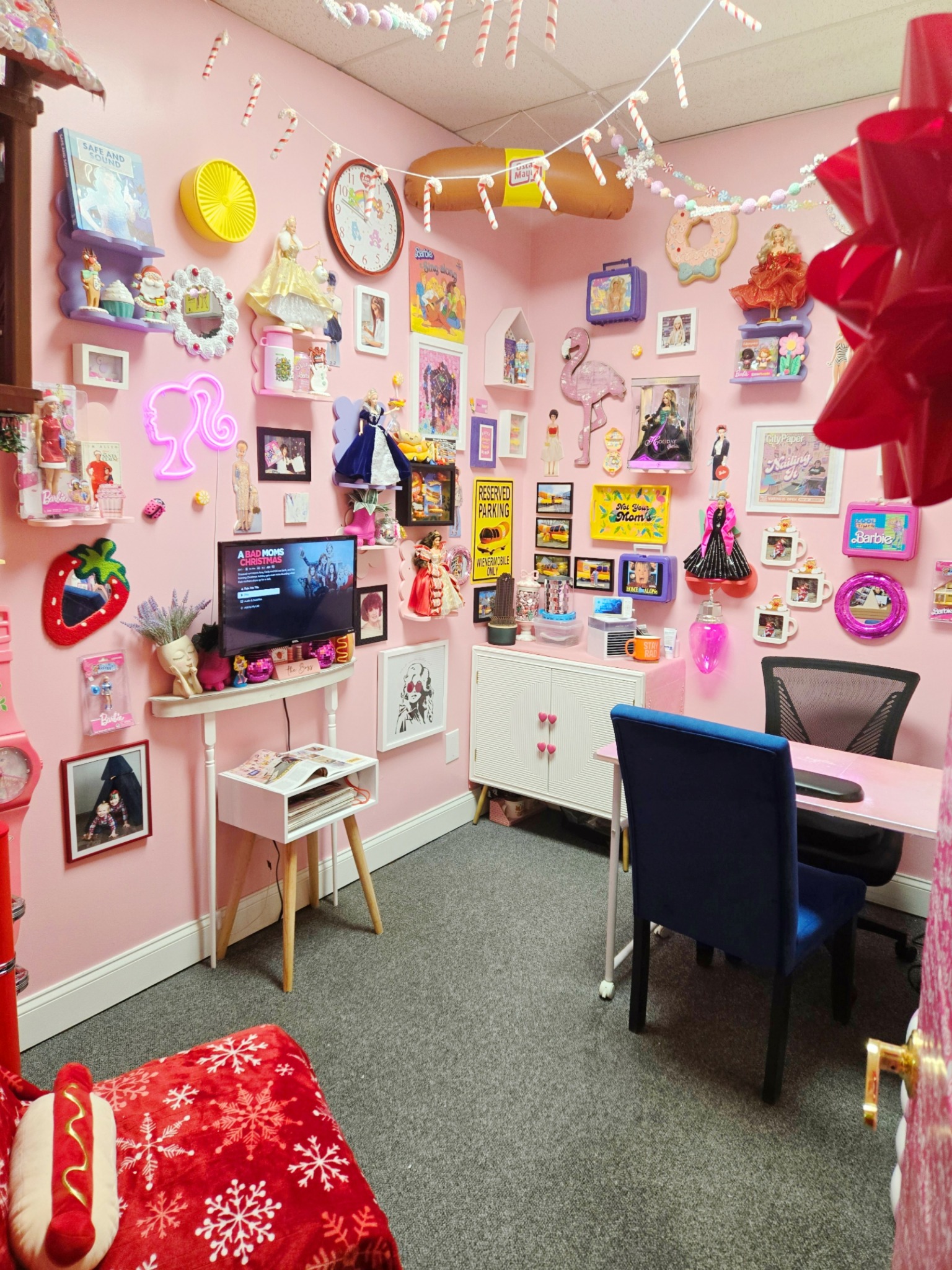 Meet Alexandra Zimmerman – CanvasRebel Magazine