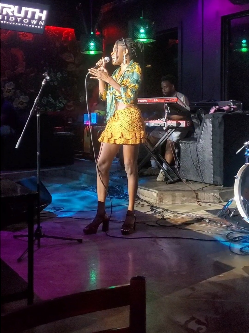 Meet Shea – CanvasRebel Magazine