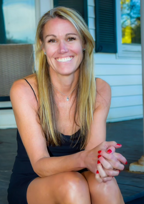 Meet Julie Barth – CanvasRebel Magazine