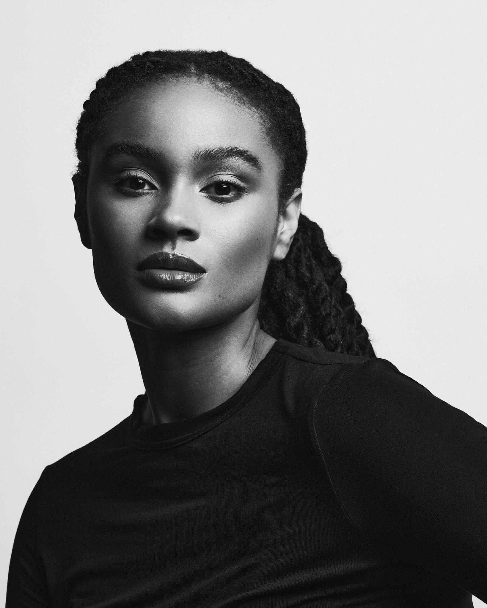 Meet Isaac Poole – CanvasRebel Magazine