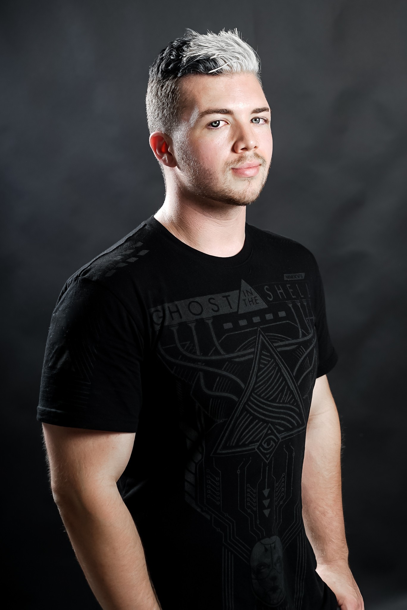 Meet Christopher Love – CanvasRebel Magazine