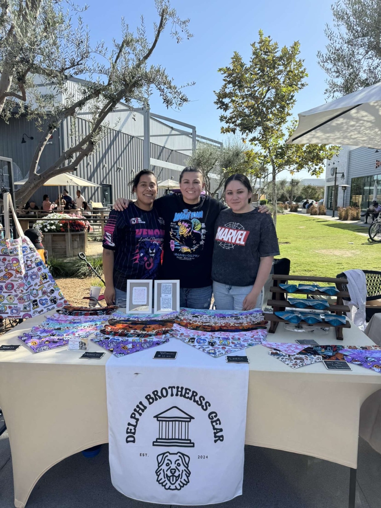 Meet Daisy Munoz – CanvasRebel Magazine