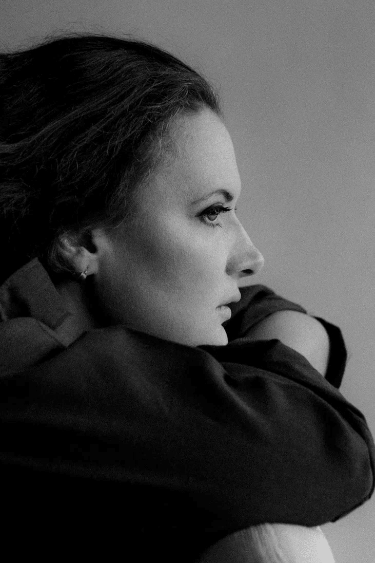 Daily Inspiration: Meet Daria Kobzar – CanvasRebel Magazine