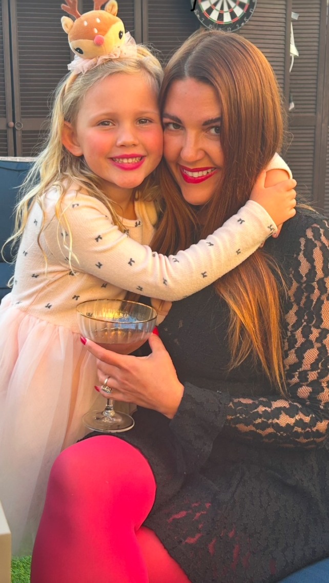 Meet Nicole Rourke – CanvasRebel Magazine