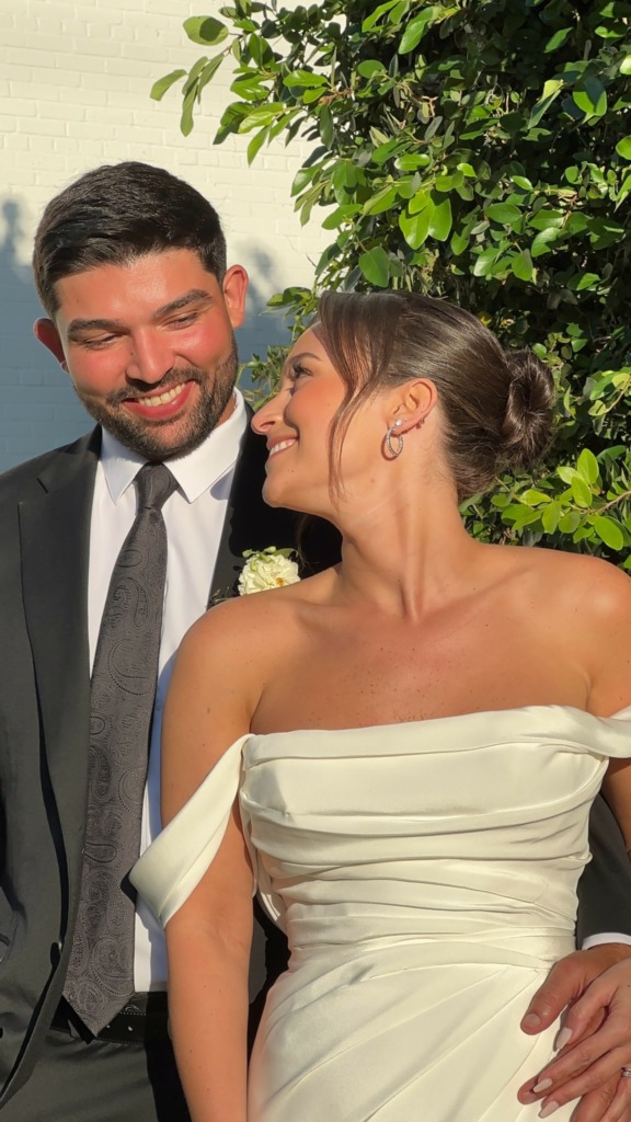 Meet Molly Watts – CanvasRebel Magazine