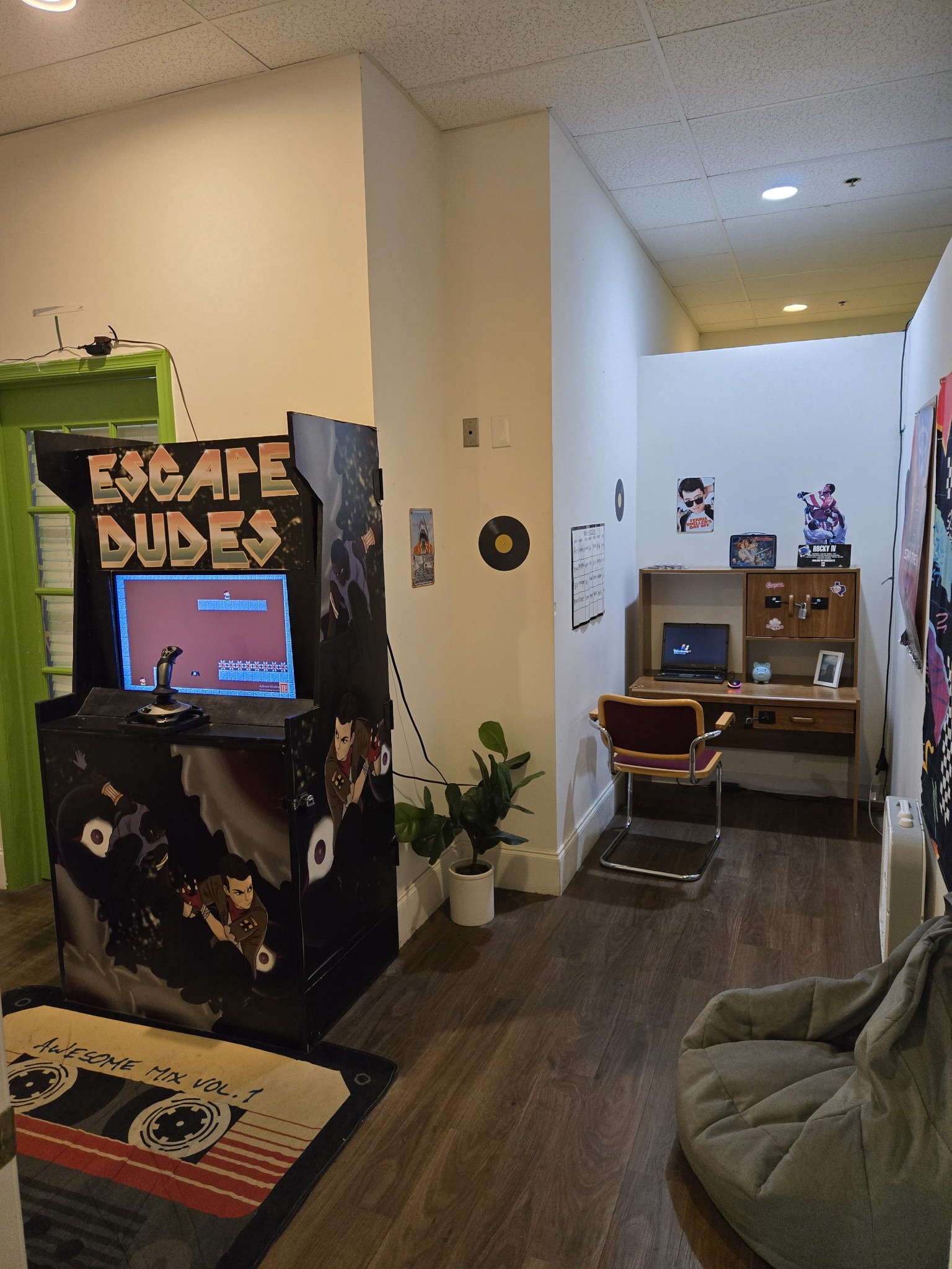 Meet Logan Pressley – CanvasRebel Magazine