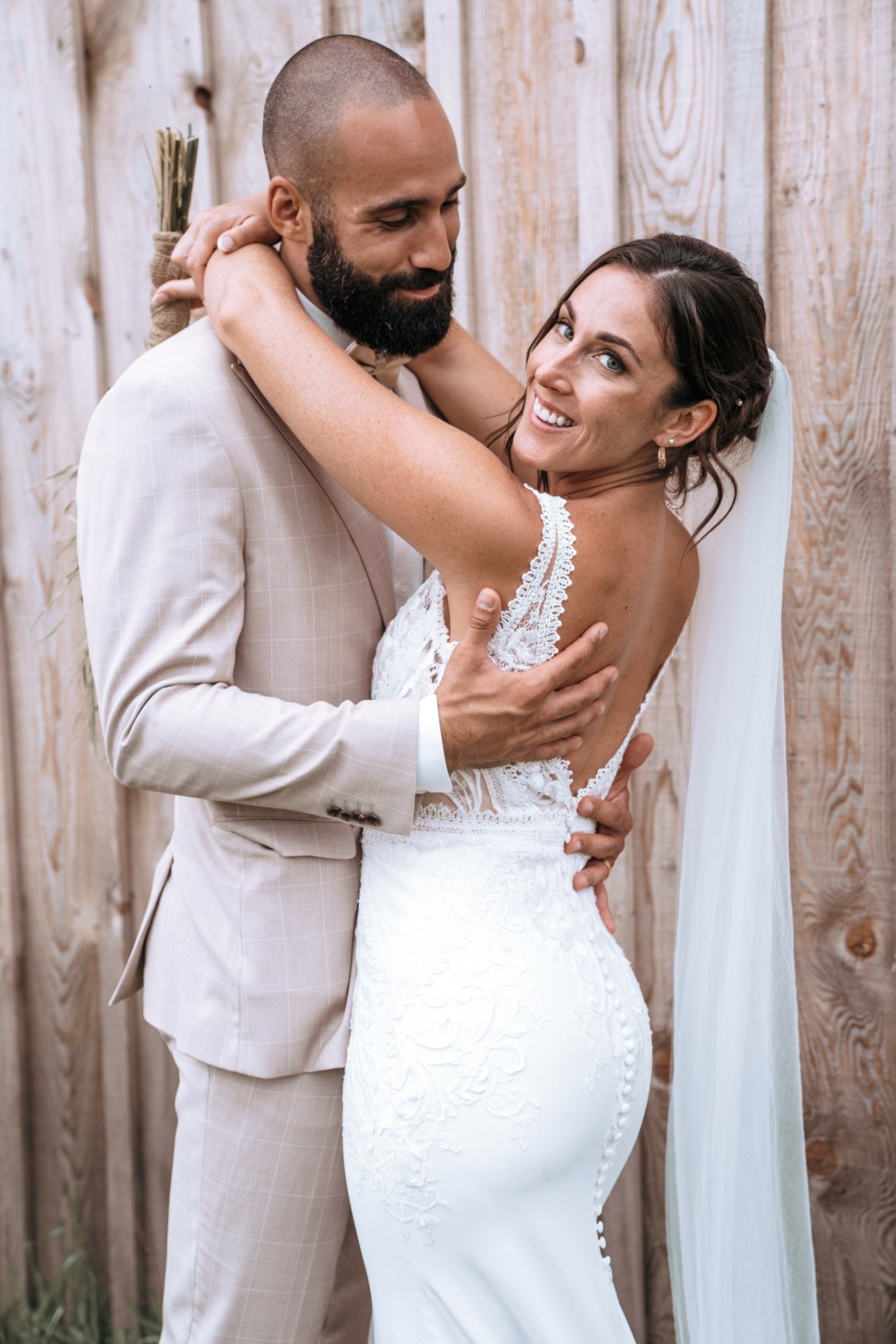 Meet Meral Kat – CanvasRebel Magazine