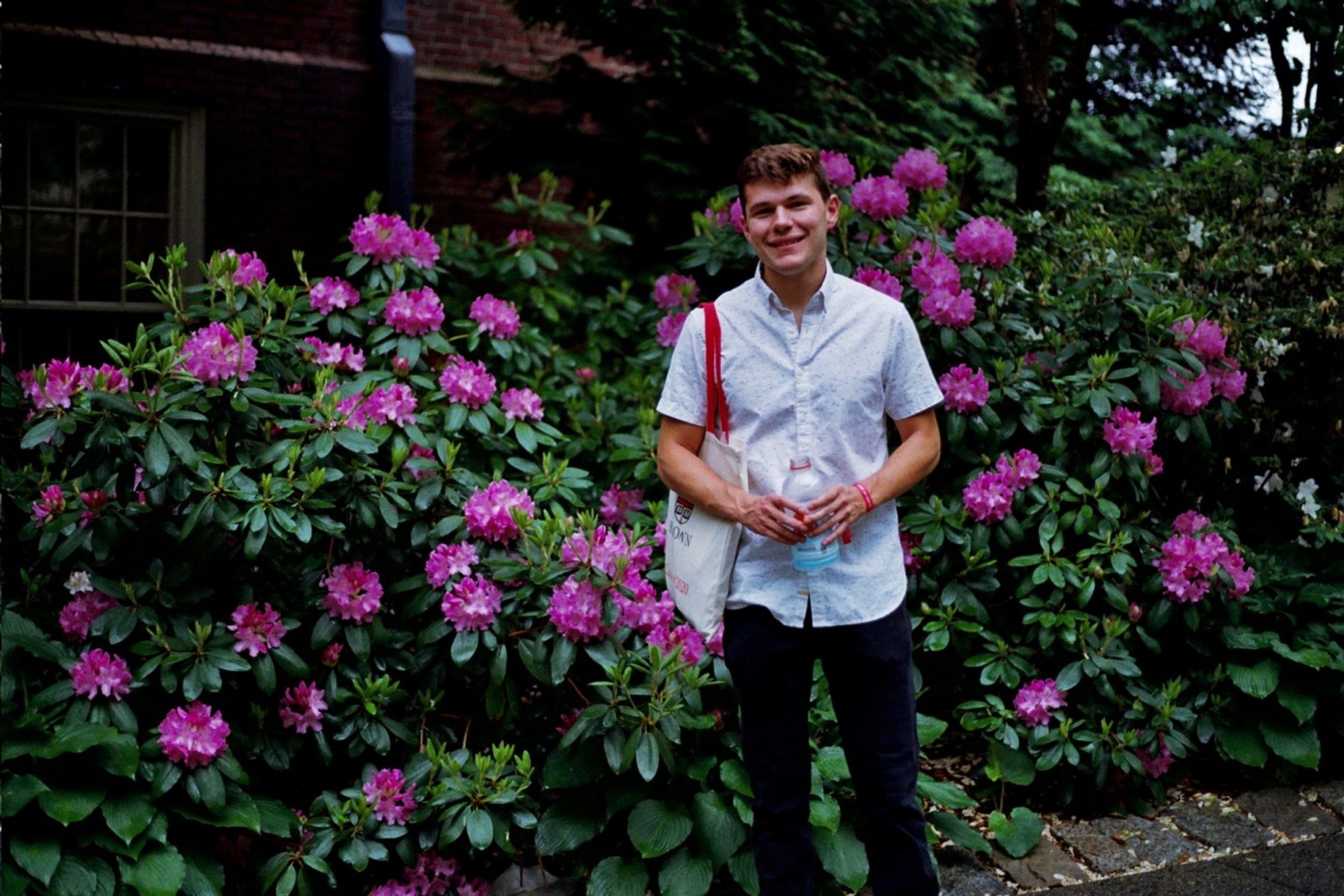 Meet Robert Capron – CanvasRebel Magazine