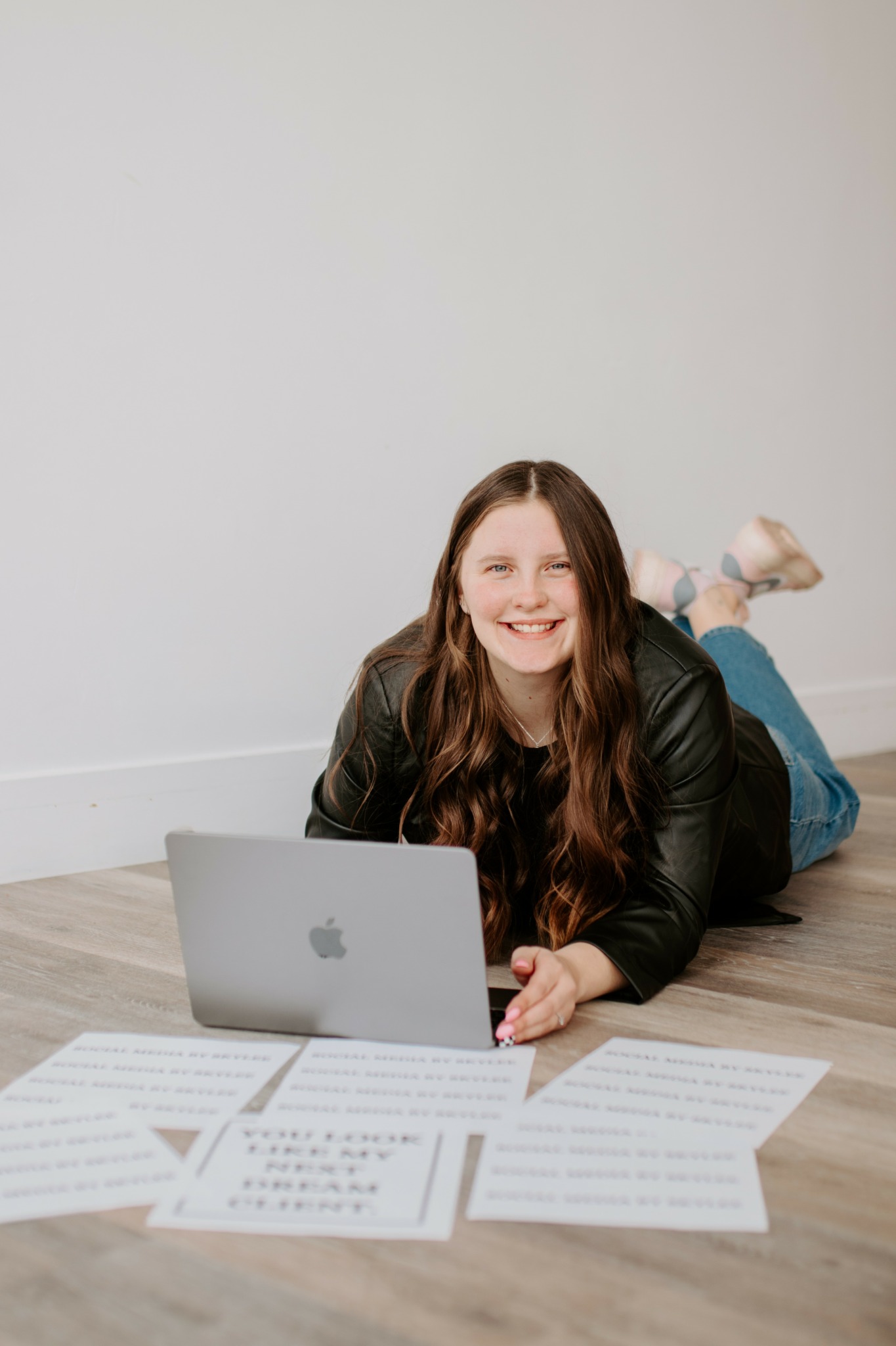 Meet Skylee Edwards – CanvasRebel Magazine