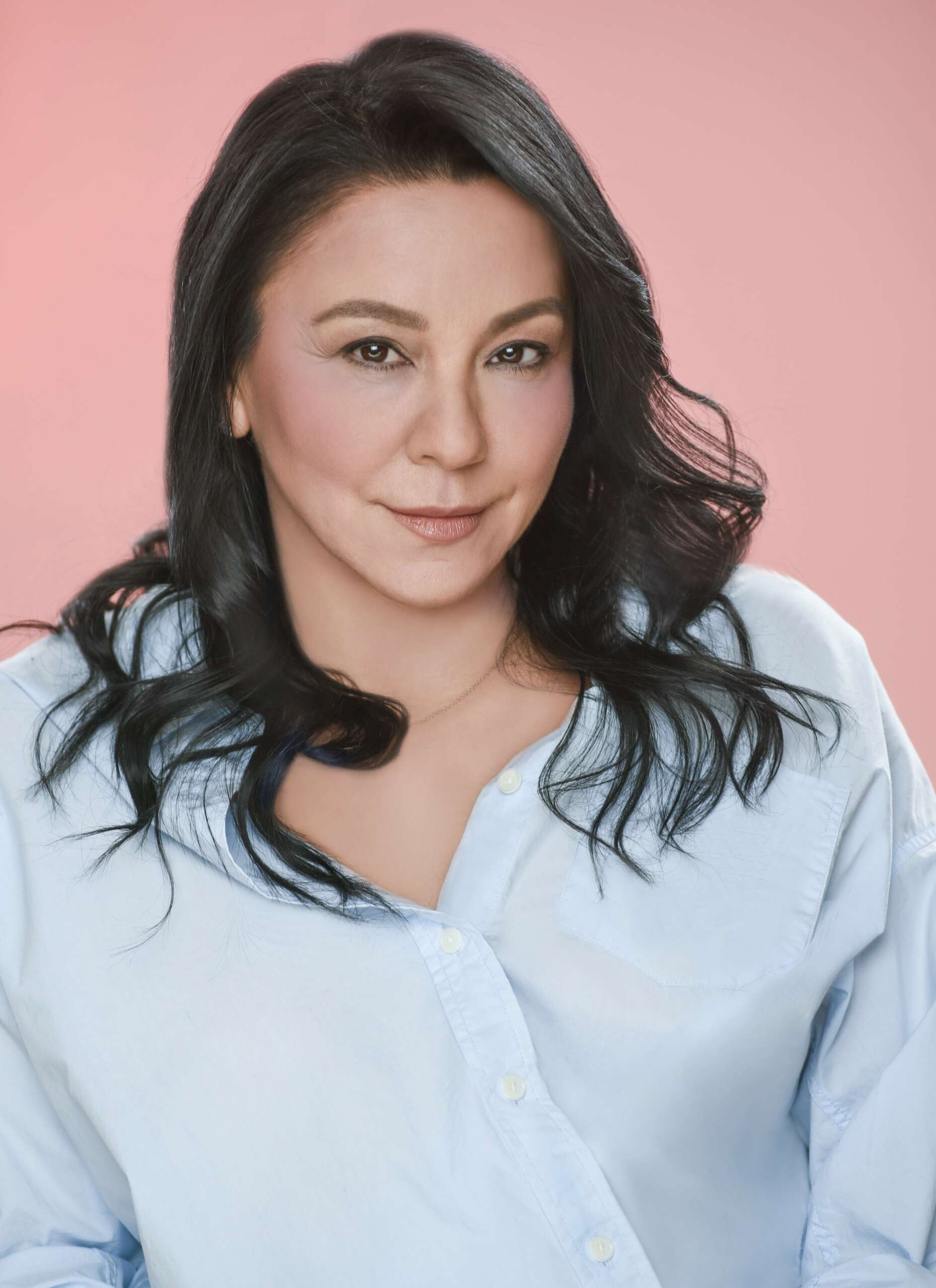 Meet Angie Reid – CanvasRebel Magazine