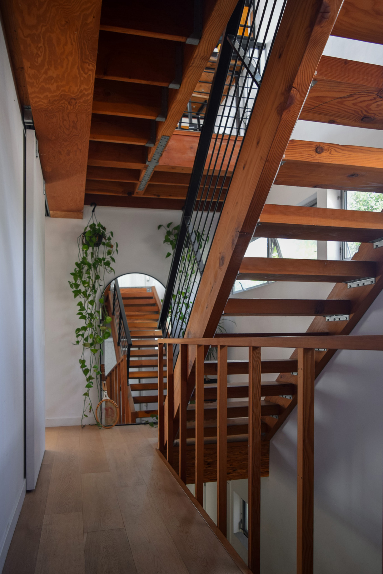 Meet Maya Newlin & Jasmine Krause – CanvasRebel Magazine