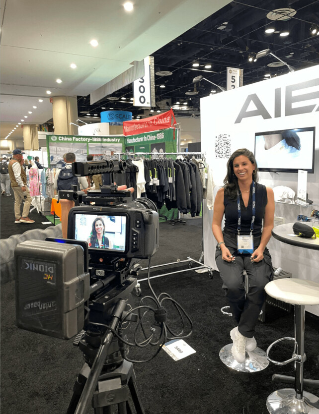 Meet Daniella Rosa – CanvasRebel Magazine