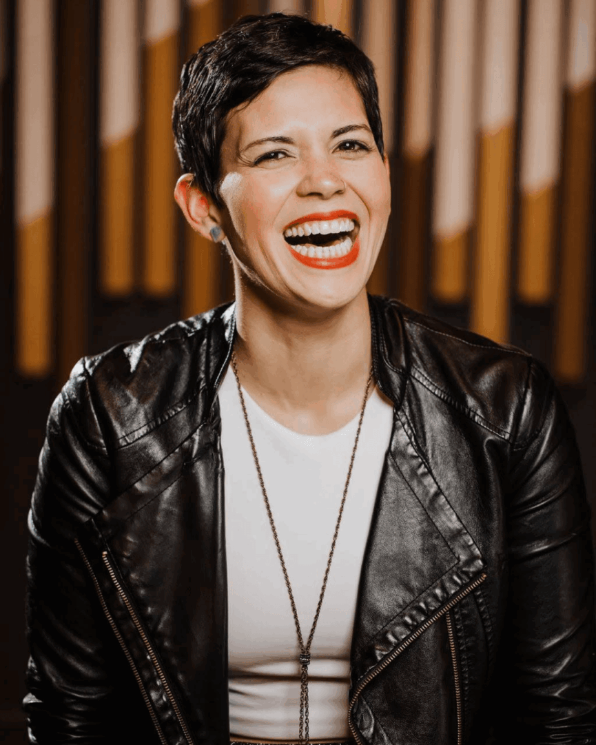 Meet Erica Ballard – CanvasRebel Magazine