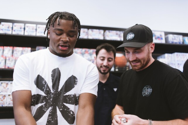 Meet Bailey Claunch – CanvasRebel Magazine