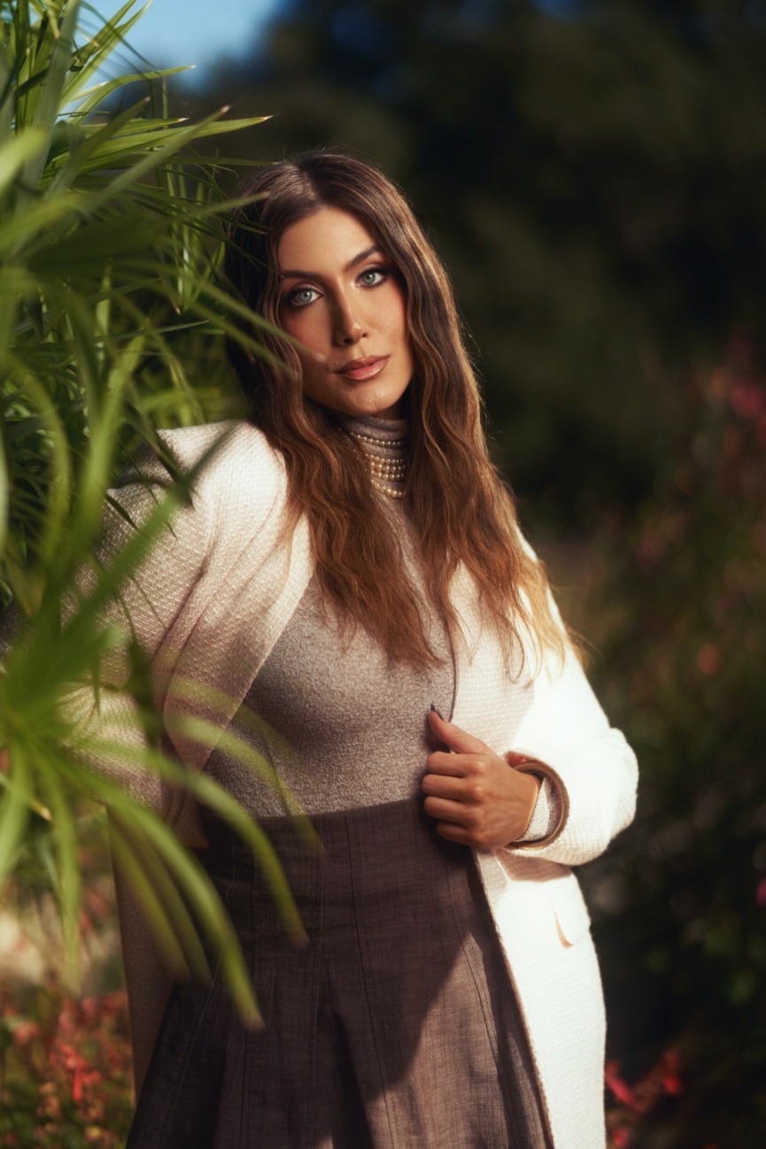 Meet Caitlyn Harris – CanvasRebel Magazine