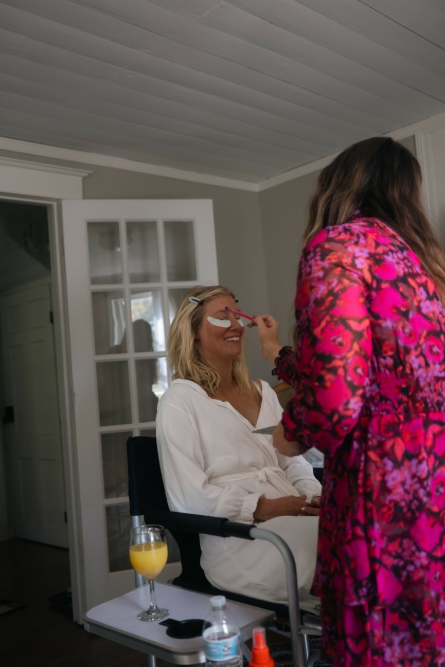 Meet Caitlyn Harris – CanvasRebel Magazine