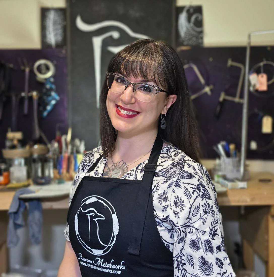 Meet Sarah Harvell – CanvasRebel Magazine